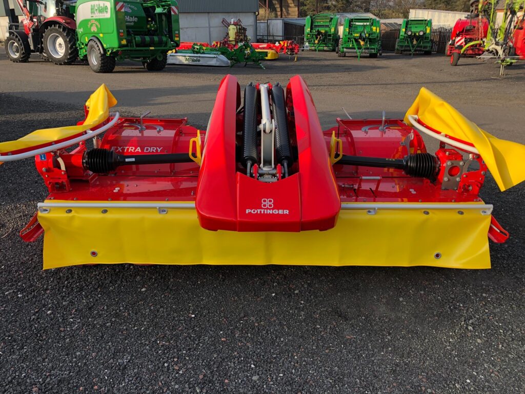 Pottinger NOVACAT 301 ALPHA MOTION - Ramsay & Jackson